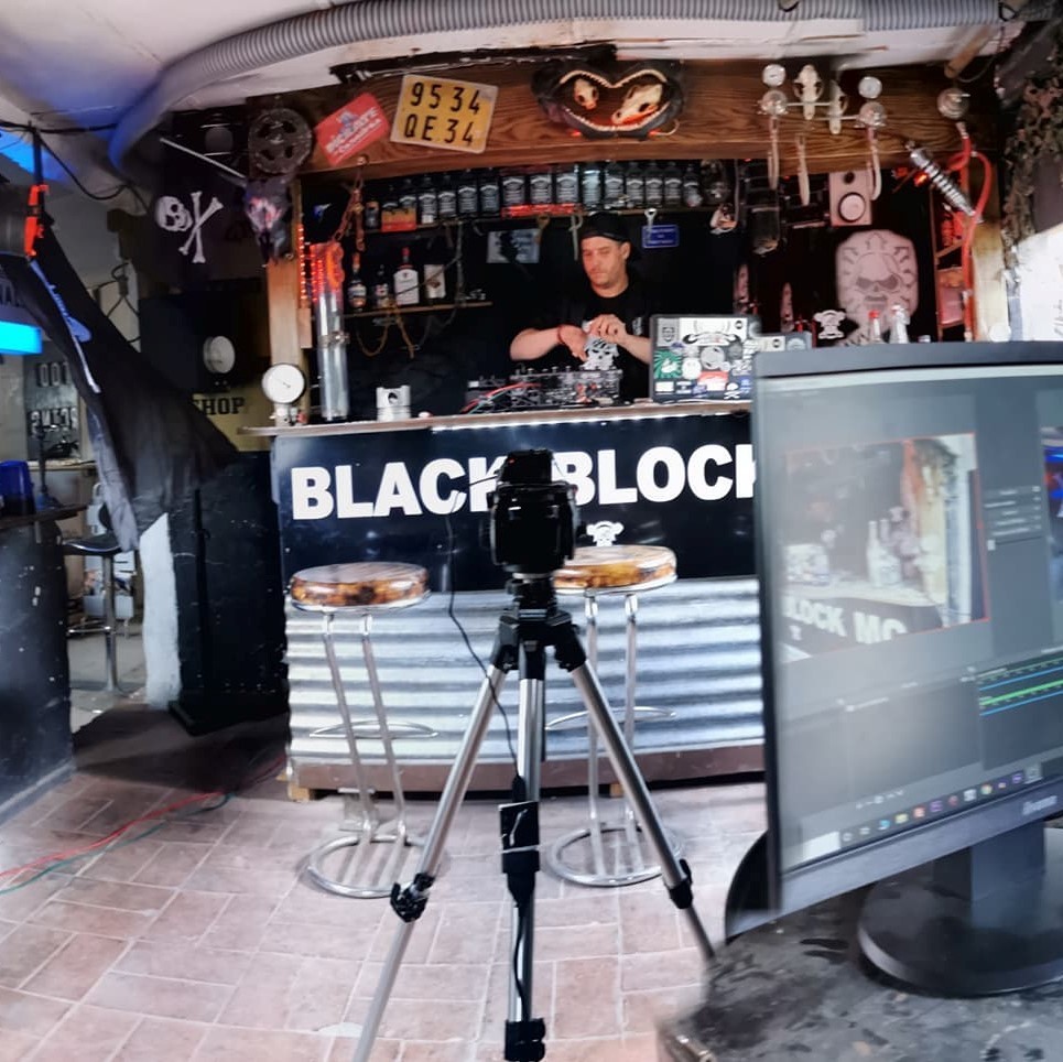 Waddup Doe Radio Show : Tibobo | Radio Campus Montpellier | Radio ...